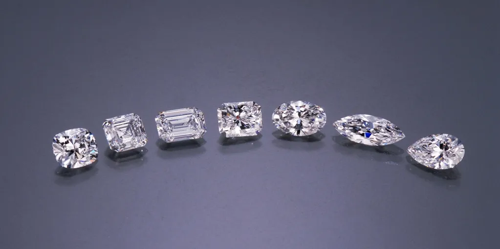 Demystifying VVS Diamonds: How Do They Compare to VS Diamonds - Fashion ...